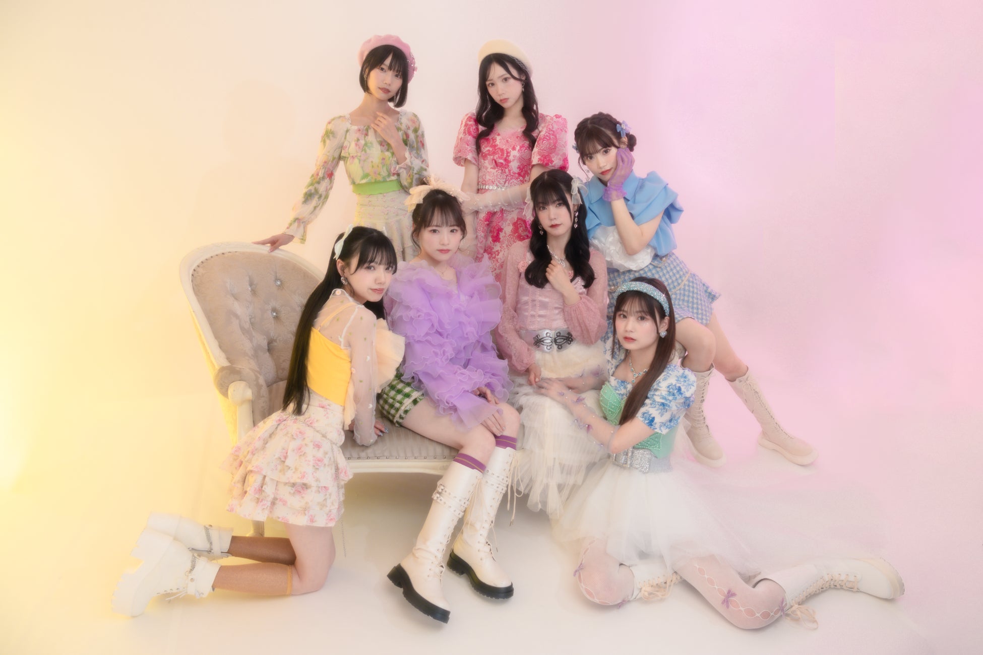 7人組アイドルグループ『ideal Peco』”dressed(ドレッシード)”衣装の新ビジュアル公開にファン歓喜!「ディズニープリンセス