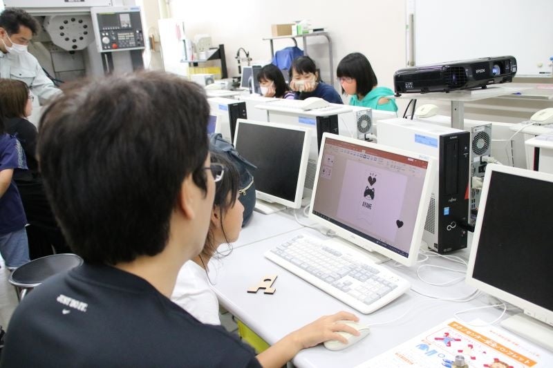 【摂南大学】夏休み特別企画 小学校高学年対象 8月8日、テクノセンターで“ものづくり体験イベント”を開催！ | 学校法人常翔学園のプレスリリース