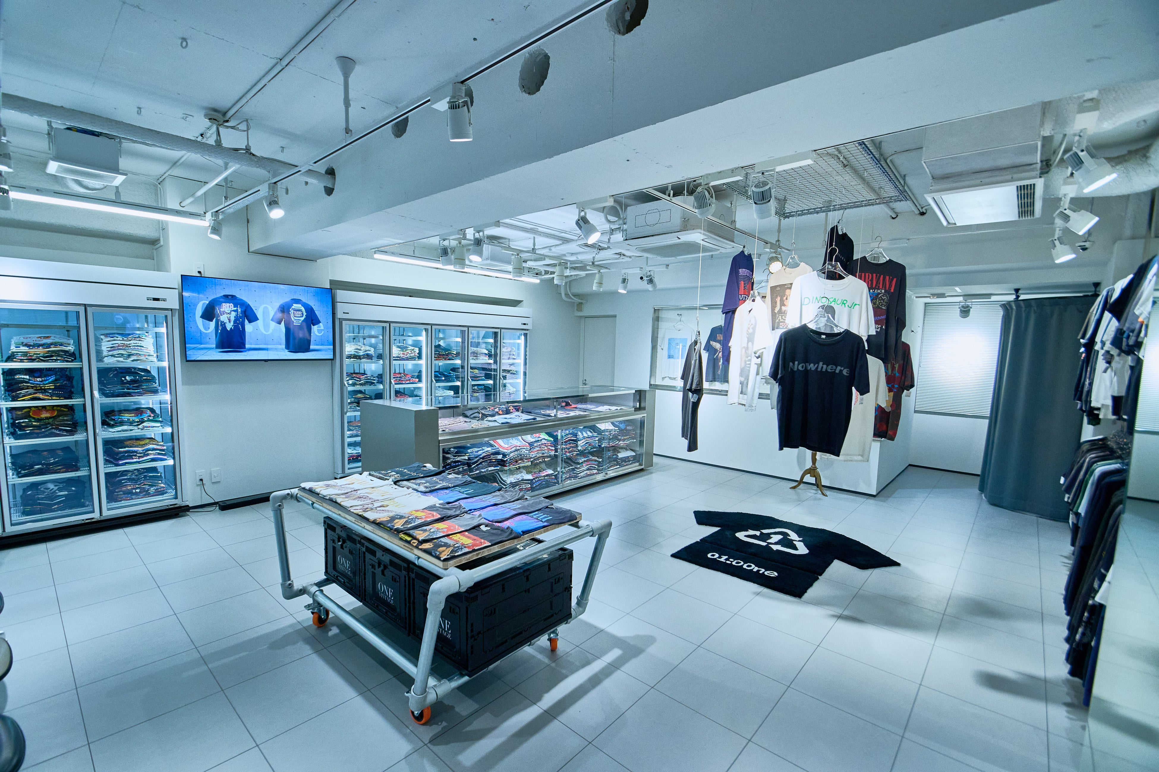 東京・原宿の「日本最大級ヴィンテージTシャツ専門店」【01:00ne（ワン）】が “正月福袋” を発売。全7価格帯×2サイズ（L / XL）で ...