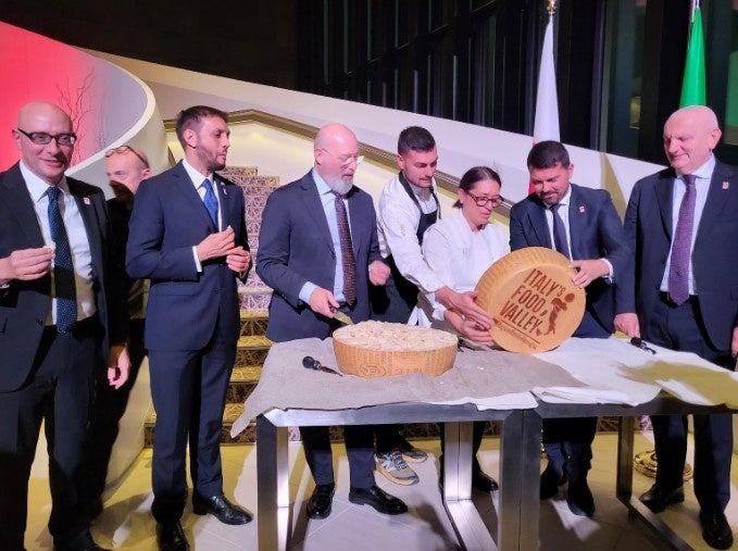 在日イタリア商工会議所・伊エミリア・ロマーニャ州共催 「イタリアの美食渓谷と日本の出会い/ビジネス交流会in Osaka」イベント報告