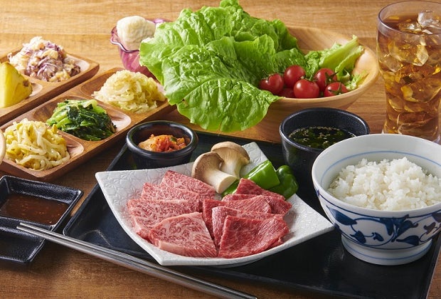 【かみむら牧場】平日限定!追加600円税込660円で16時までサラダやデザート、アイスクリームの食べ放題とソフトドリンクの飲み放題が時間無